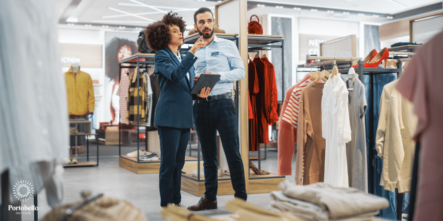 What are the Duties and Responsibilities of a Visual Merchandiser?